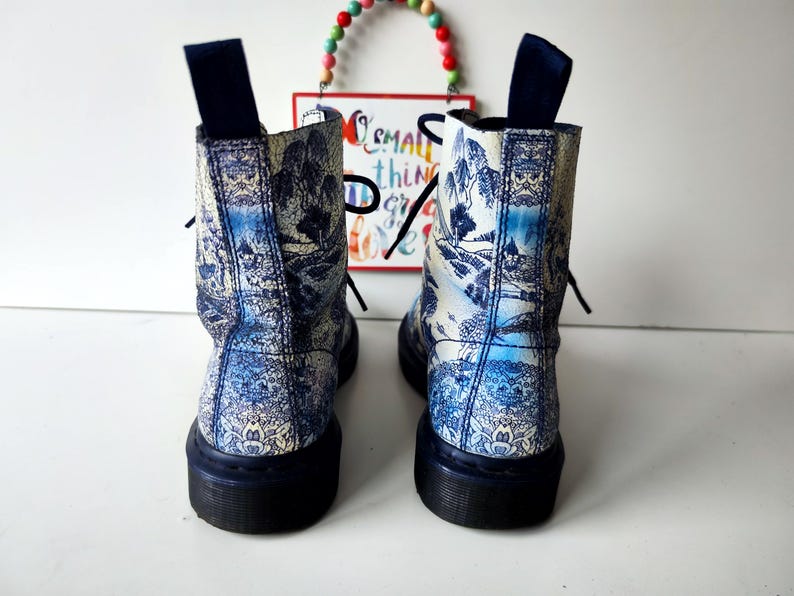 Dr Doc Martens 1460 8 Eye Willow China Plate Porcelain Suede UK5 EU38 ...