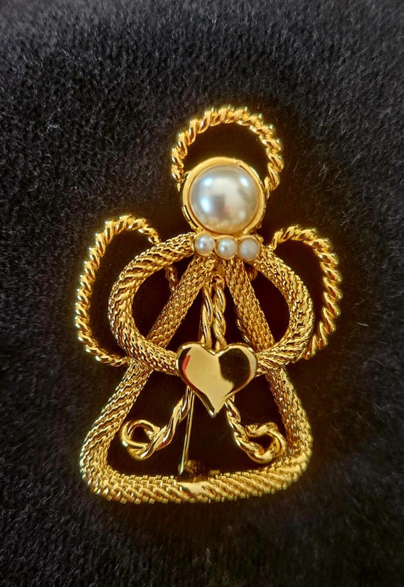 vintage guardian angel brooch - Gem