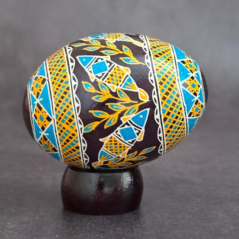 Real Ukrainian Pysanky.chicken Hand Made Hutsul Pysanka. Easter Eggs ...