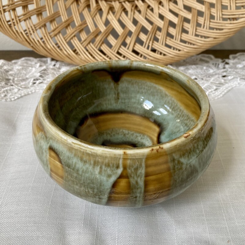 Vintage Ceramic Bowl - Etsy