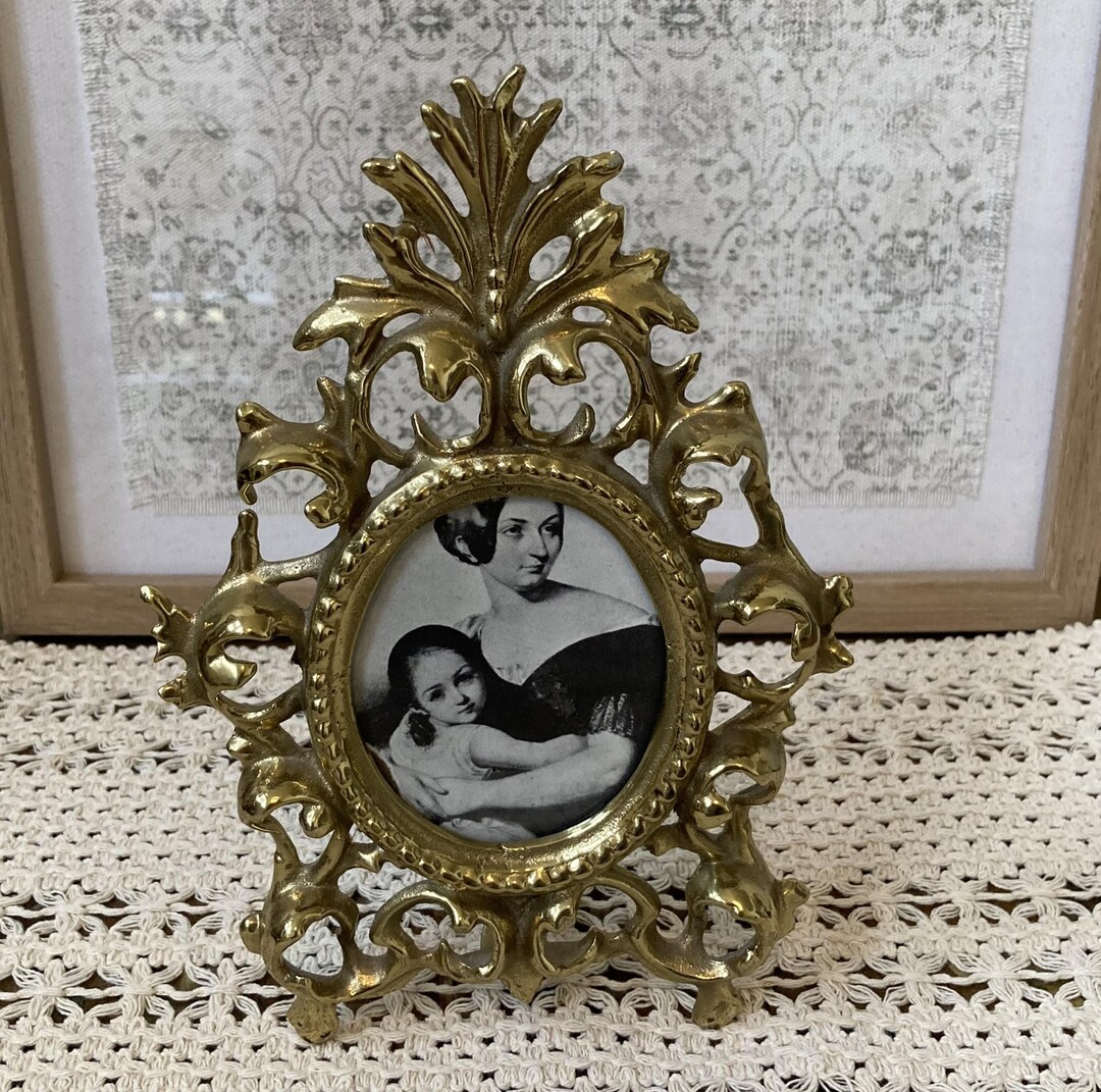 Antique Solid Brass Picture Frame, Ornate Pedestal Picture Frame ...