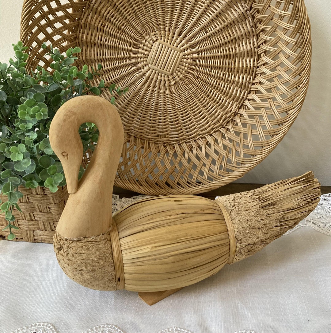 Vintage Swan Decor, Folk Art Swan, Reed and Cork Swan, Swan Figurine ...