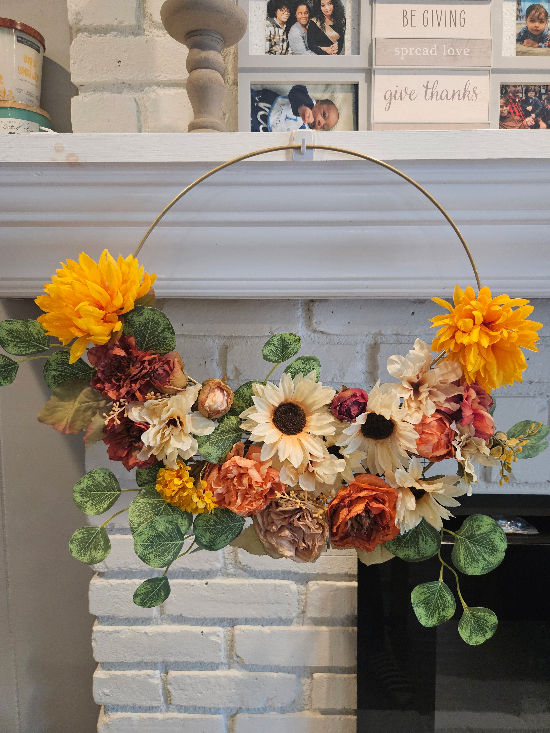 Autumn Themed Gold Circular Frame Wall Decor - Wildflower Mix - Etsy
