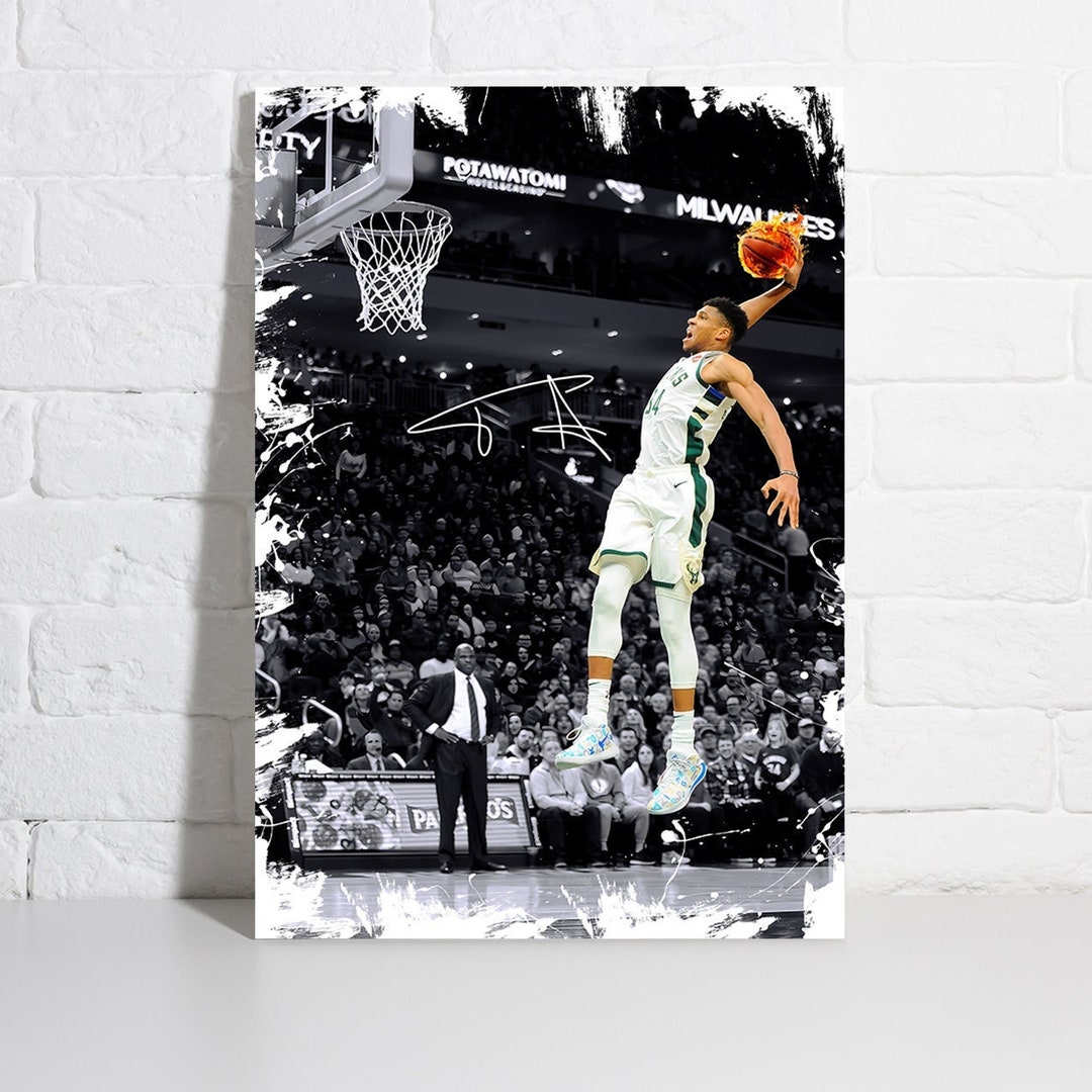 Giannis Antetokounmpo Poster Milwaukee Bucks Framed Canvas Poster ...
