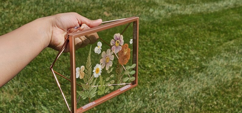 Pressed Flower Art Frame, Floral Wall Table Frame, Dried Flower Decor ...