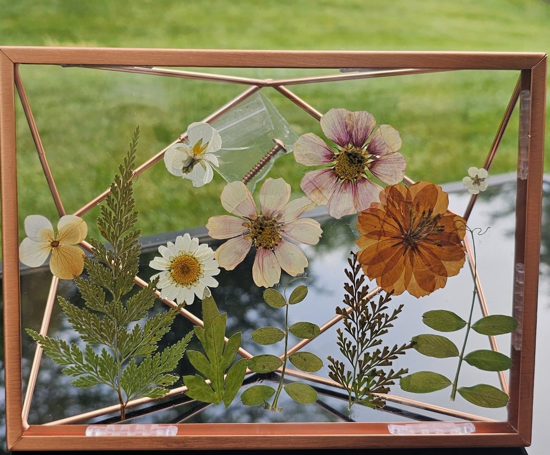 Pressed Flower Art Frame, Floral Wall Table Frame, Dried Flower Decor ...