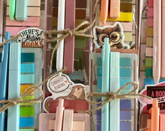 Book Annotation Set: Reading Log, Tabs, Bookmark, Pen & Stickers - Etsy