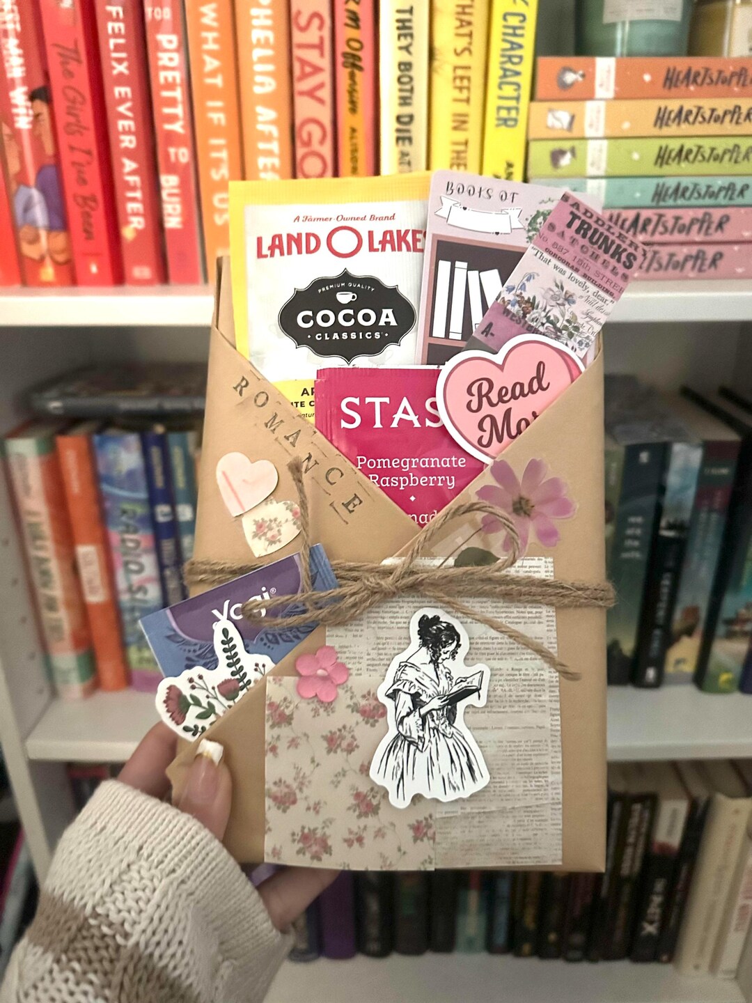 Blind Date With a Book Valentines Day Edition - Etsy