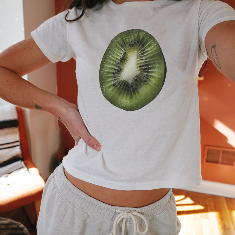 2000s Graphic Tees - Etsy