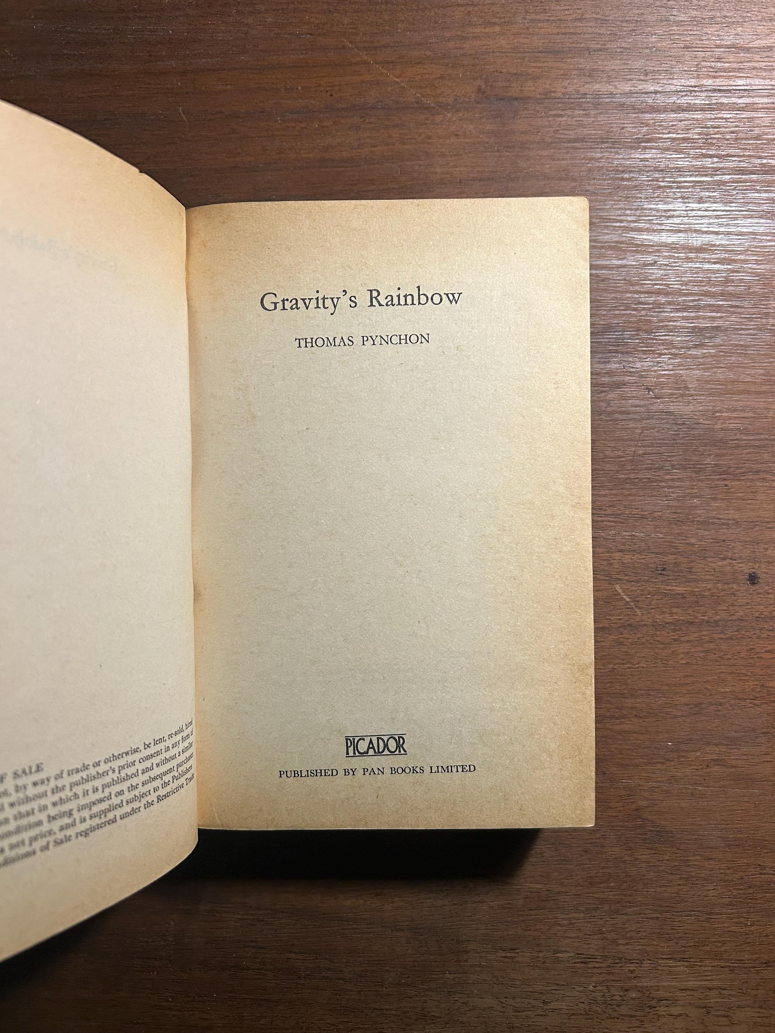 Gravity's Rainbow Thomas Pynchon 1975 Picador Second Edition Paperback ...