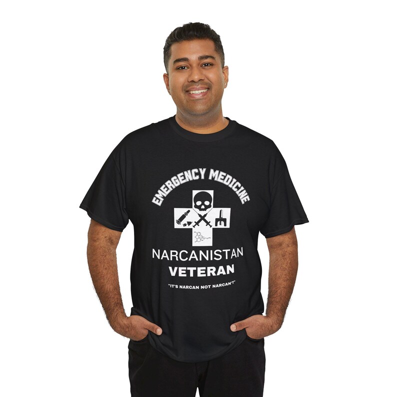Emergency Medicine Narcan Funny Medical Unisex Tee, EMS Nurse Doctor ...