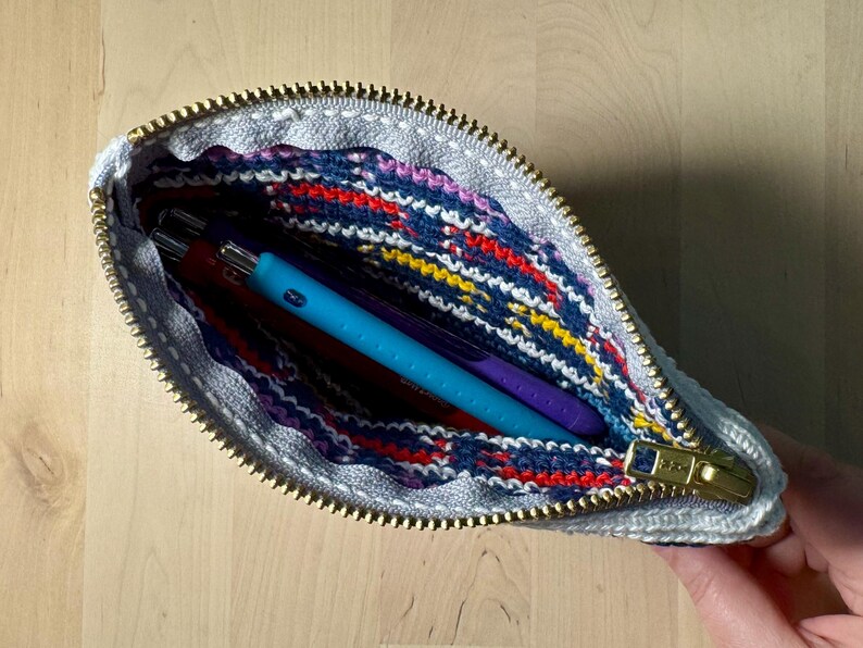 Zippered Pouch - Mondrian Weave - Mosaic Crochet - Etsy