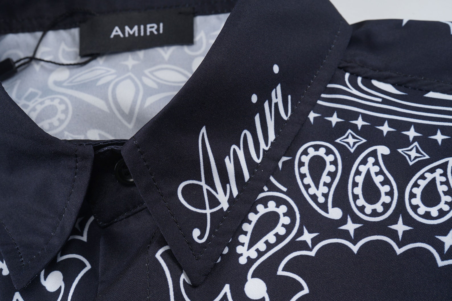 Amiri T-shirt, AMIRI Beach Shirt Sets , Vintage Amiri Logo Shirt Short ...