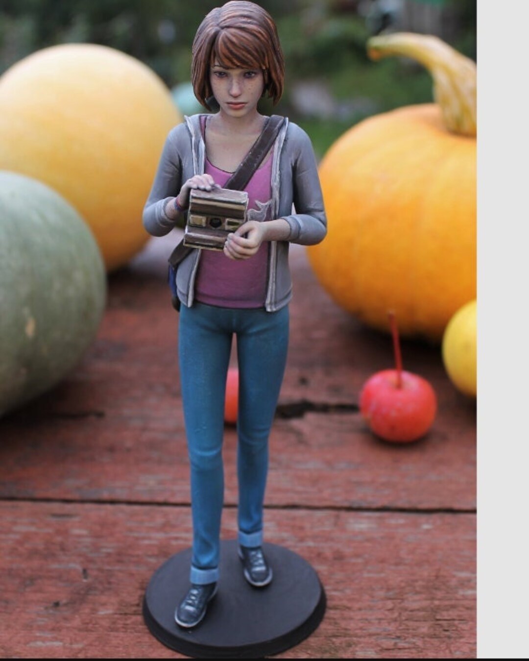 Hand-painted Max Caulfield Figurine From Life is Strange - Etsy