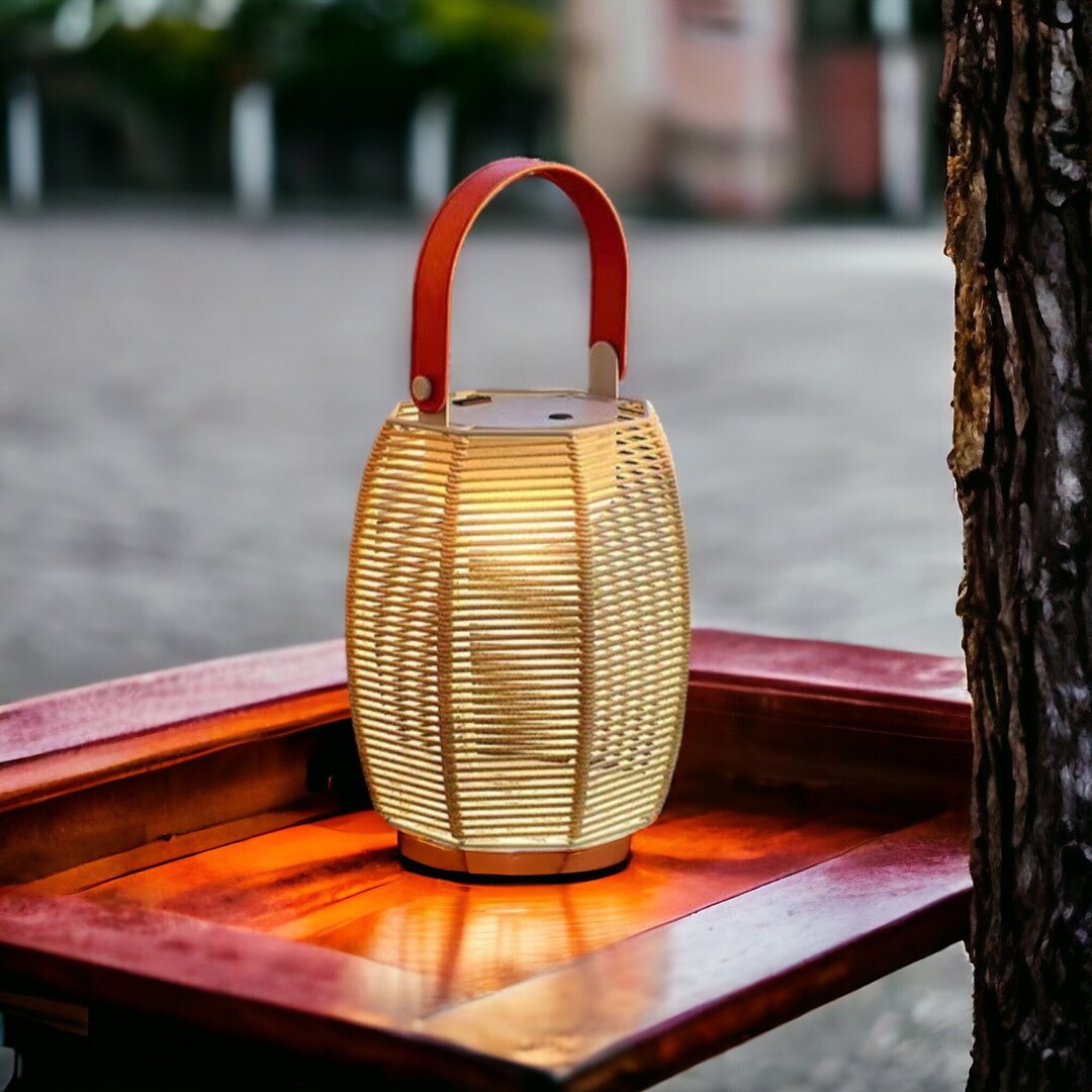 Solar Powered Rattan Table Lamp Wooden Rattan Basket Hand Woven Table ...
