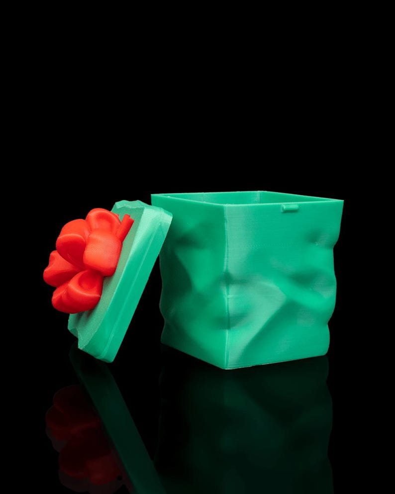 Mini Reindeer Figure With Gift Box Option – 3D Printed Christmas ...
