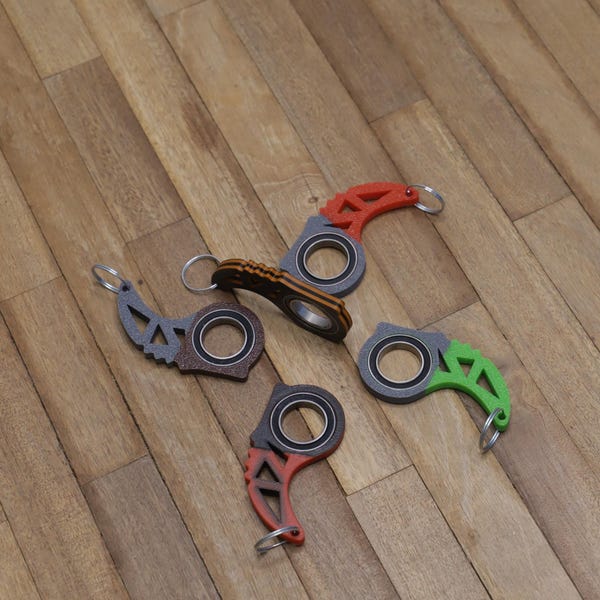 Karambit Fidget - Etsy