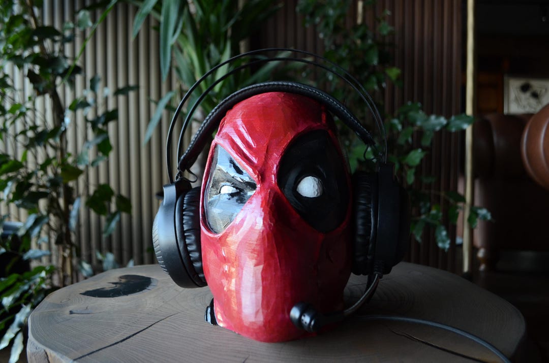 Deadpool Headphone Stand 3D Printed Marvel Decor Cool Headset Holder ...