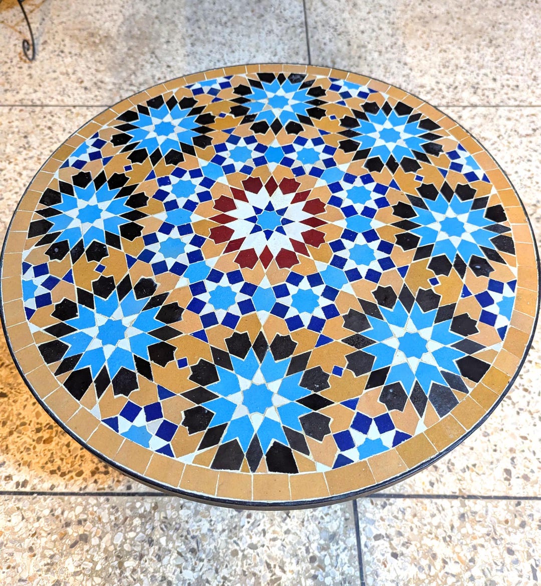 AMAZING MOSAIC TABLE – Mosaic Table Colors as Desired, Round Mosaic ...
