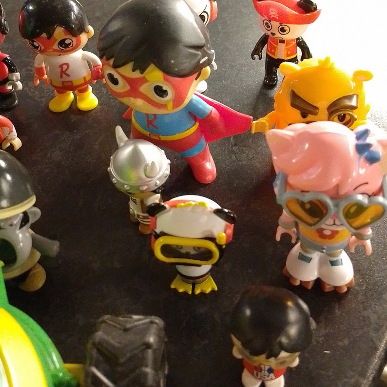 Ryan's World & FGTEEV Figures, 19 Mixed With 2 Vehicles - Etsy