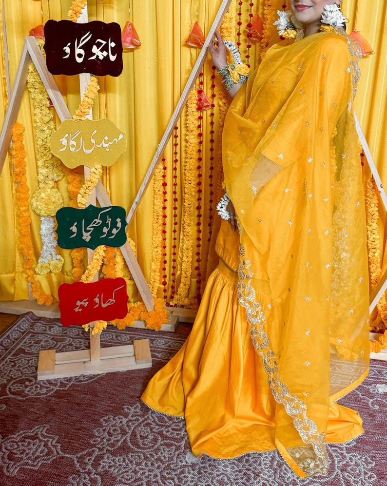 Colorful Mehndi, Mayoon, and Dholki Signs. Welcome and Entrance Sign - Etsy