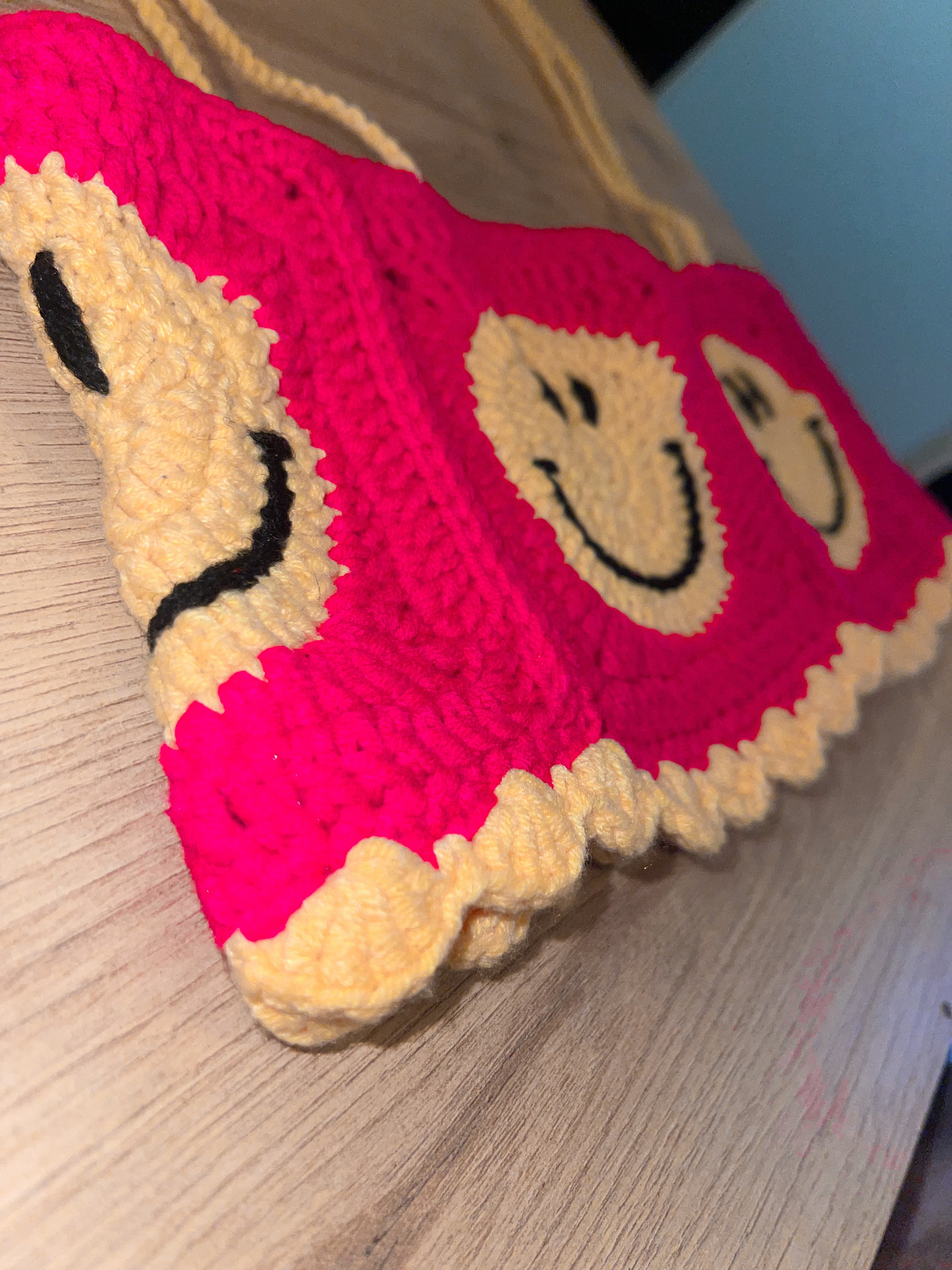 Smiley Face Crop Top Pattern - Happy Face Top Crochet Pattern - Etsy UK