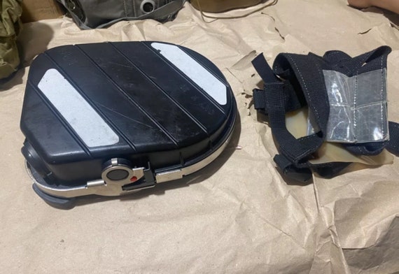 Original Rare Self-contained oxygen self-rescuer DRAG… - Gem