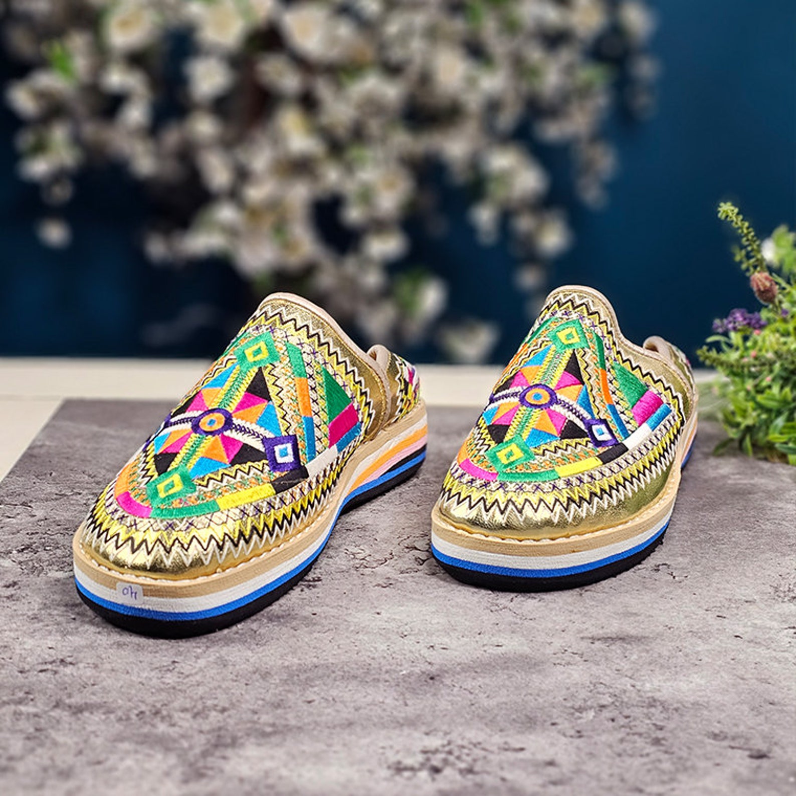 Authentic Moroccan Berber Slippers, Hand-embroidered Babouche, Unisex ...