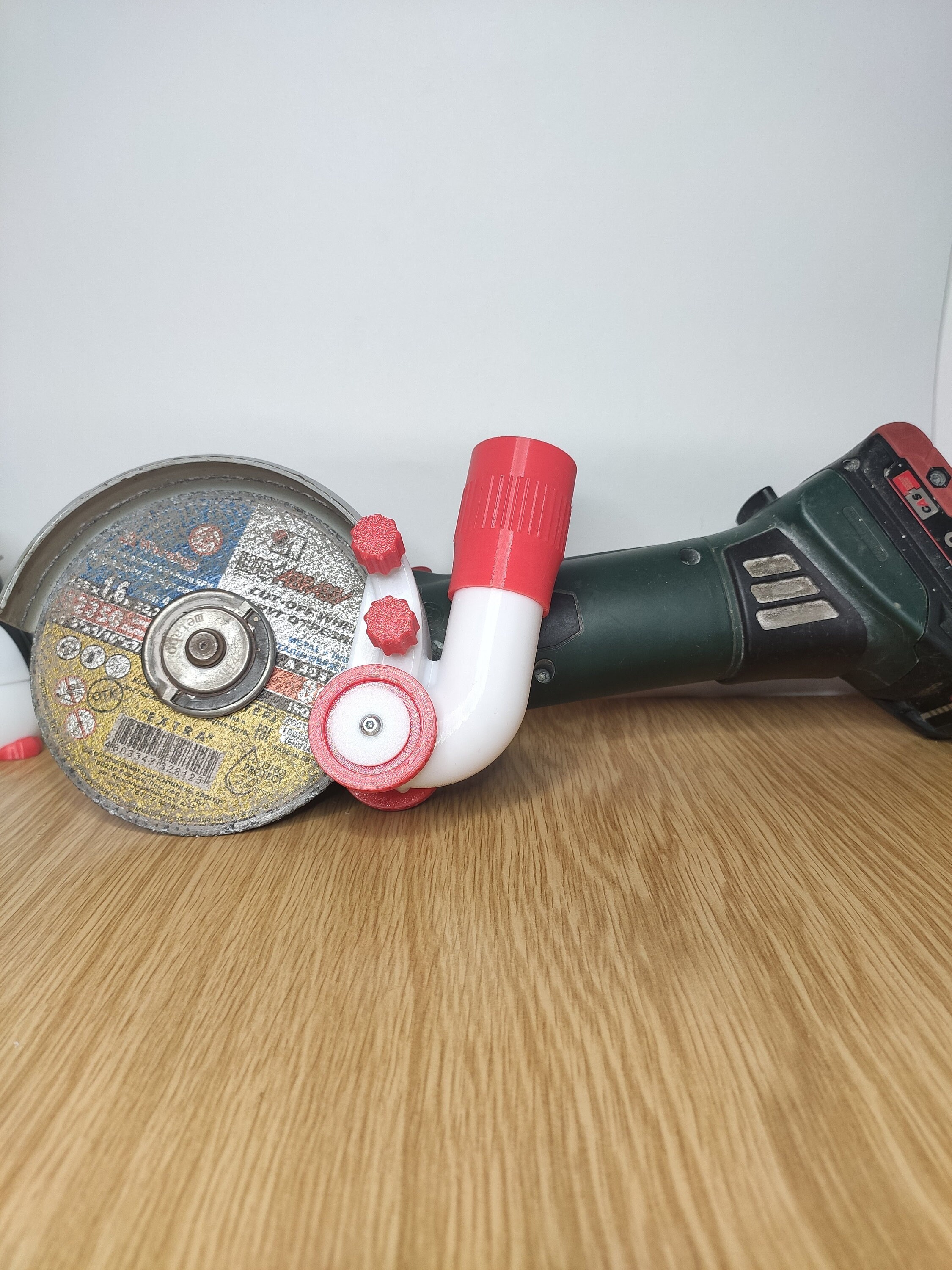 Angle Grinder Dust Collector Attachment for 125mm Disc. 3D Printed PETG ...
