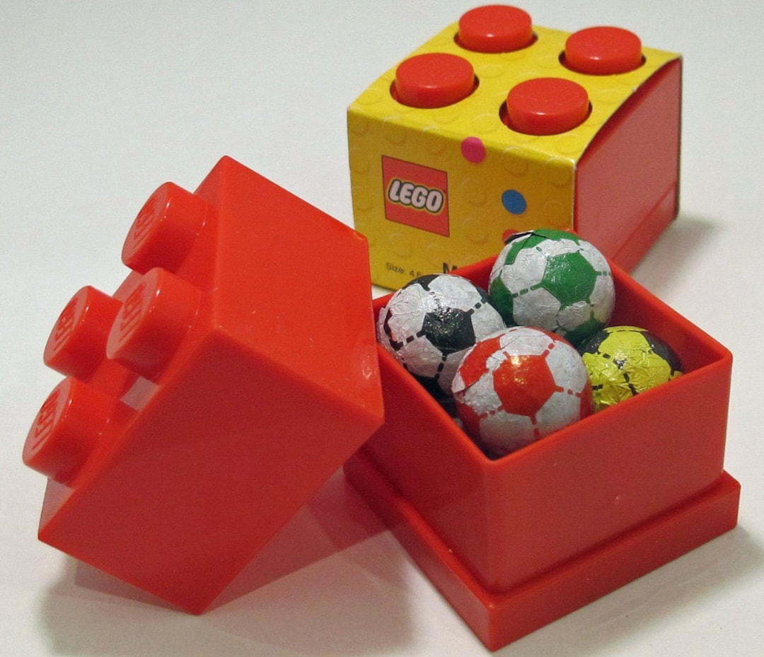 LEGO® Party Favor Boxes: Rainbow Colors, Birthday Wedding Favors - Etsy