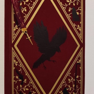 Six of Crows Special Edition Rebind | Cloth Bound Book | Gold and Black ...