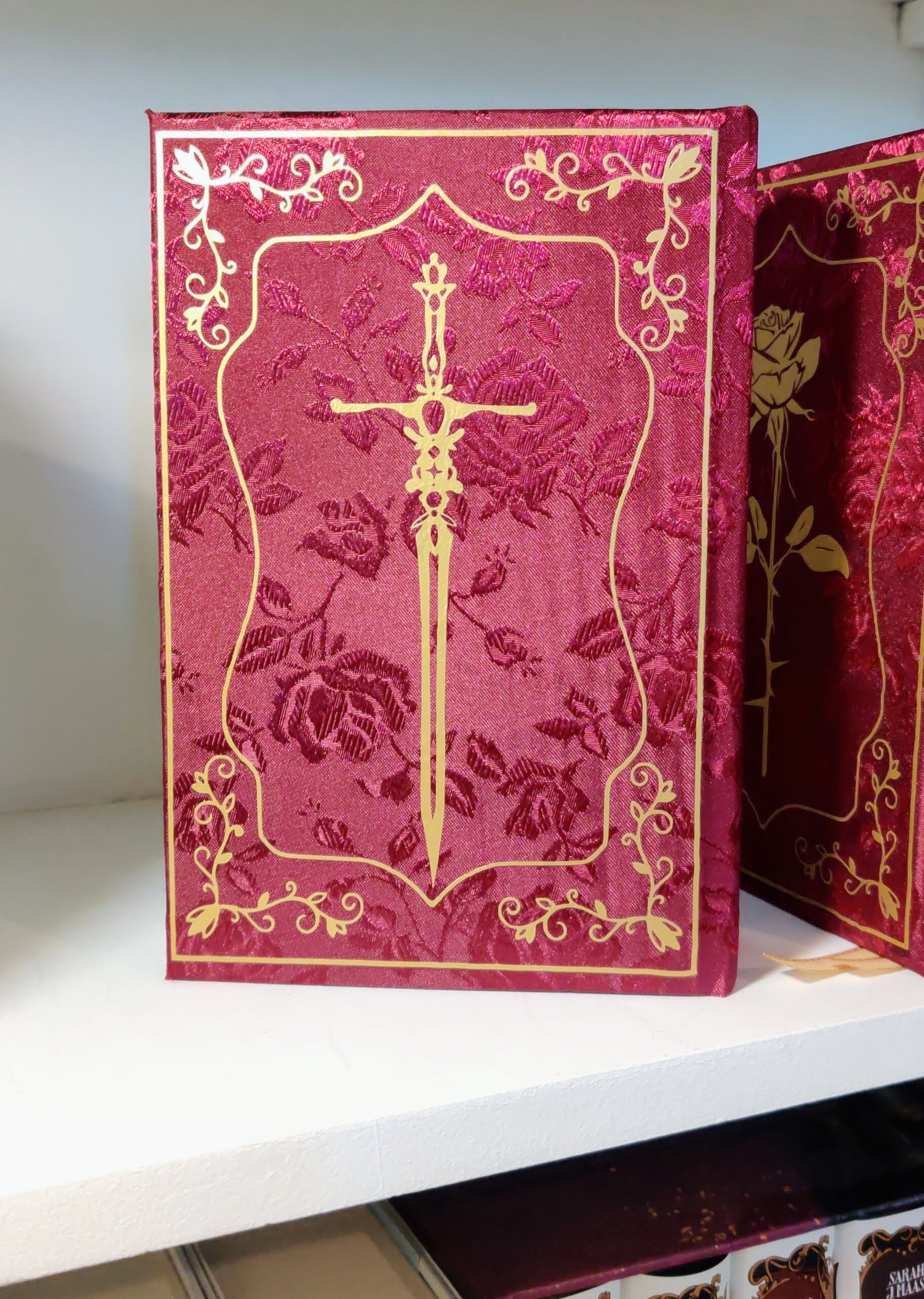 ACOTAR Book Five: A Court of Silver Flames Special Edition Rebound Book ...