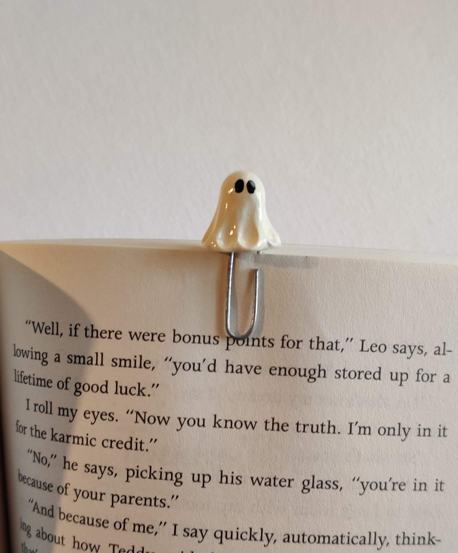 Clay Bookmark Paperclip Figurine | Ghost | Cute | Minimal | Bookish - Etsy