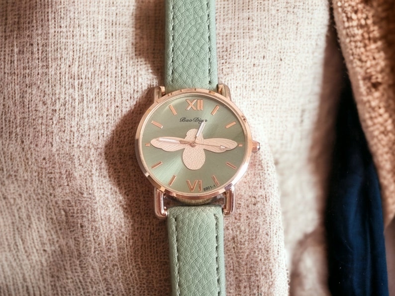 Watches for Womens Green Bee Watch Gift for Women - Etsy