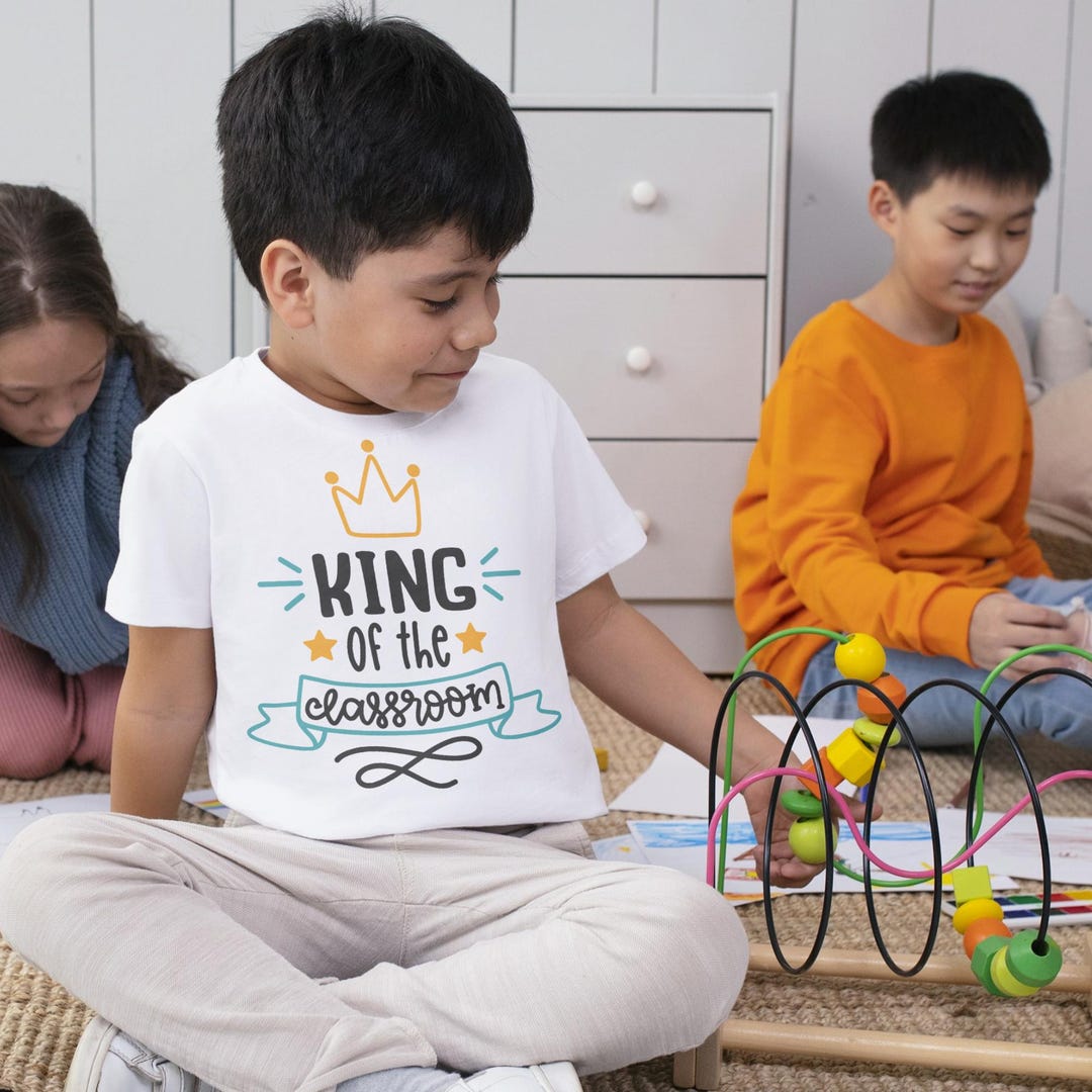 King of the Classroom SVG, Crown Cut File for Creative School Projects ...