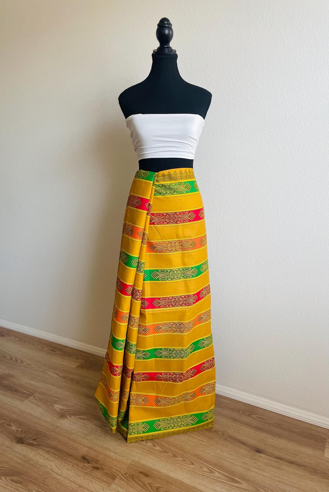 Malong Bright Yellow Authentic Filipino Traditional Men Women Sarong ...