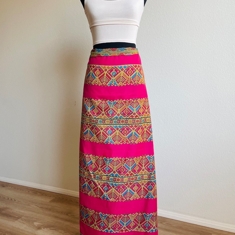 Philippine Tapis - Etsy