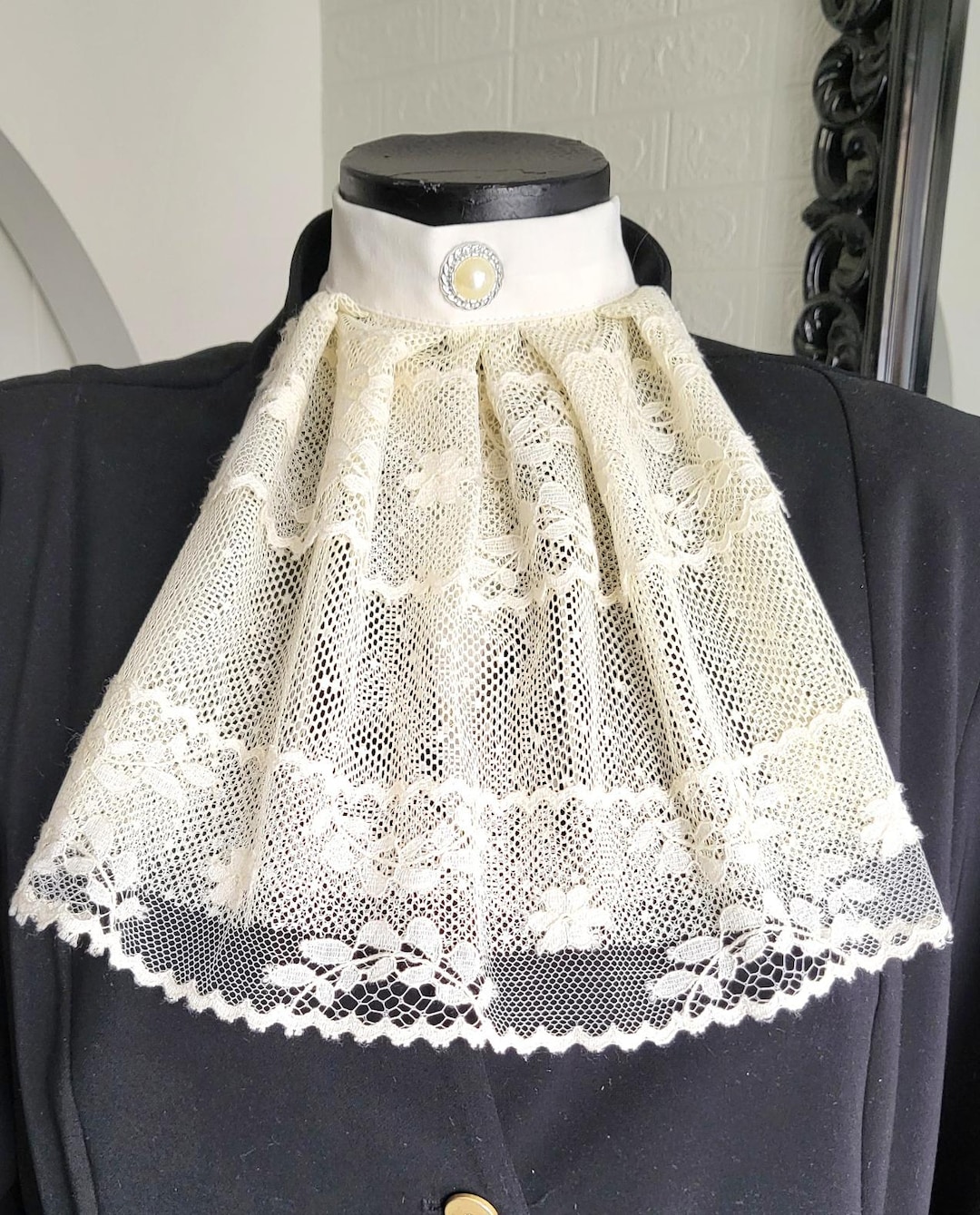 Ivory Cream Lace Jabot Cravat Collar Victorian Neck Ruffle Steampunk ...