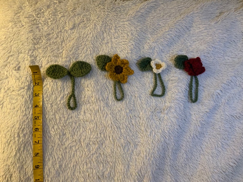 Cute Crochet Headphone Sprout Flower Charm Boho Cottagecore Whimsical ...