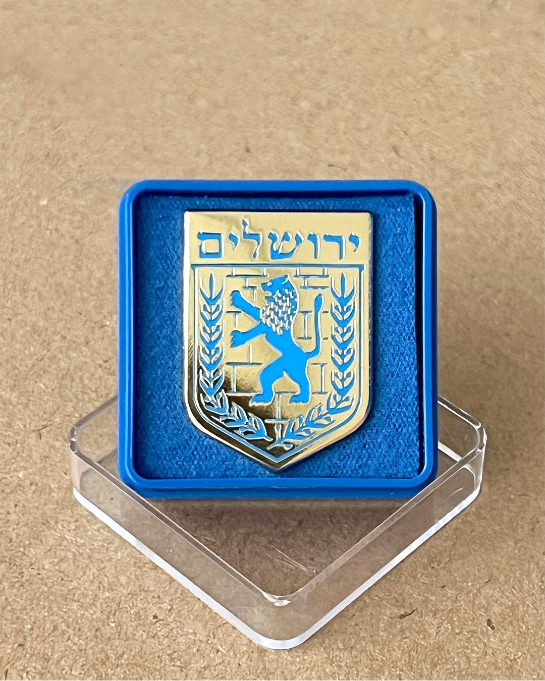 Jerusalem Emblem Jewish Gift Lapel Pin - Etsy