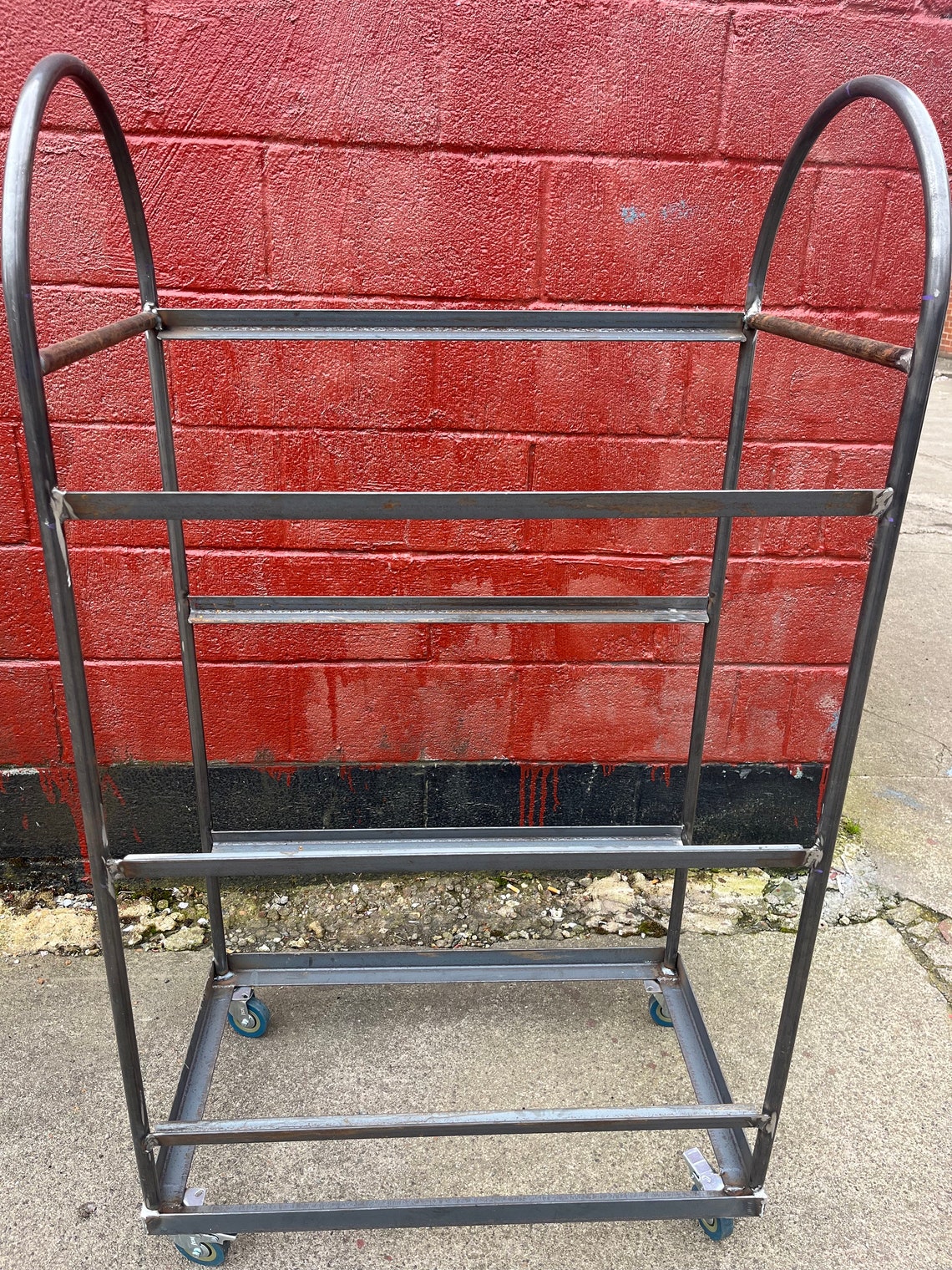 Mobile Shelving Display Trolley Coffer Cafe Restaurant Slanted Shelving ...