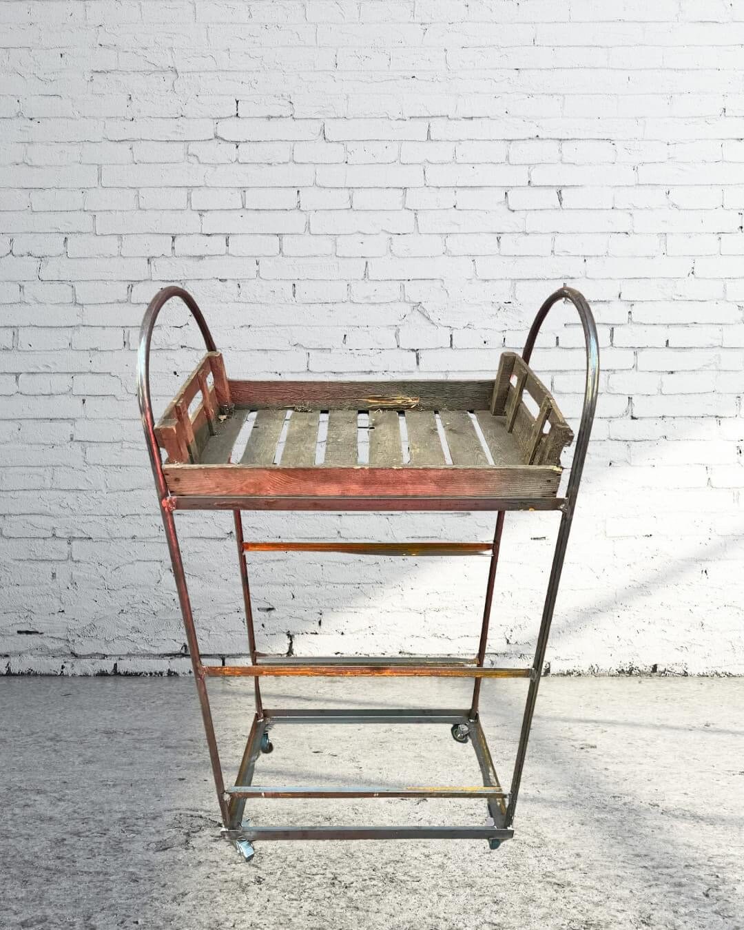 Mobile Shelving Display Trolley Coffer Cafe Restaurant Slanted Shelving ...