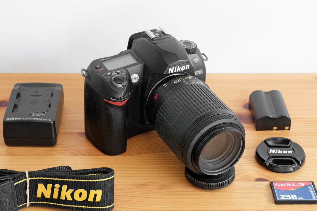 Nikon D70s Digital Camera & 55-200mm DX Lens Kit - Etsy
