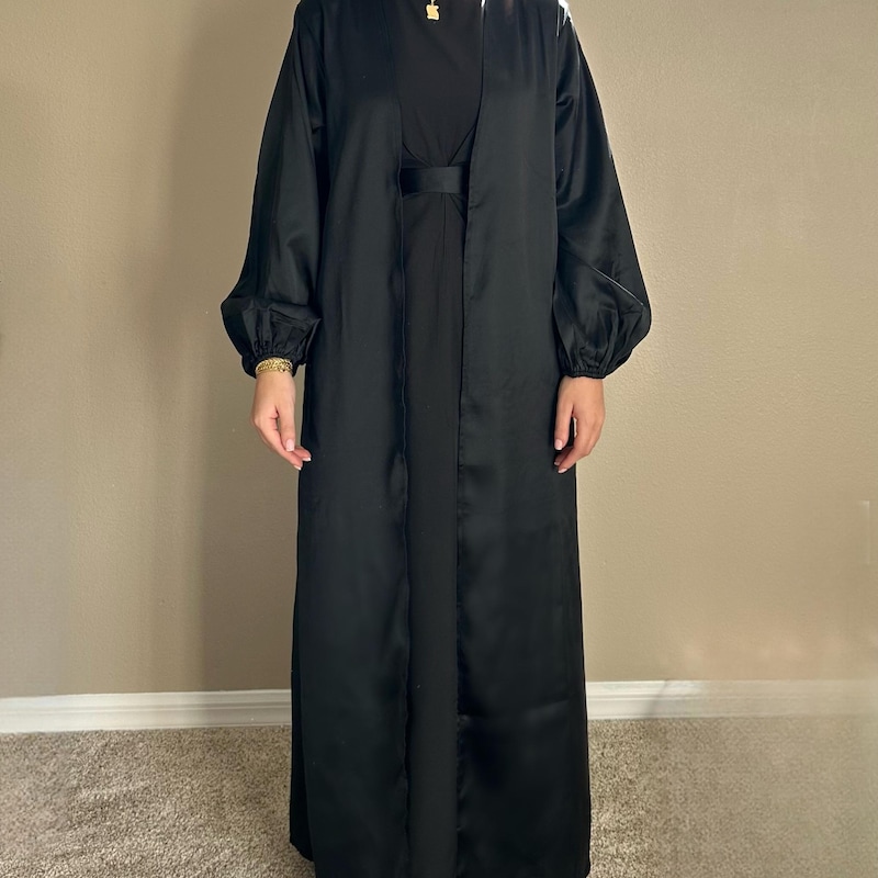 Luxury Abaya With a Hijab - Etsy