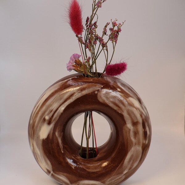 White Donut Vase - Etsy