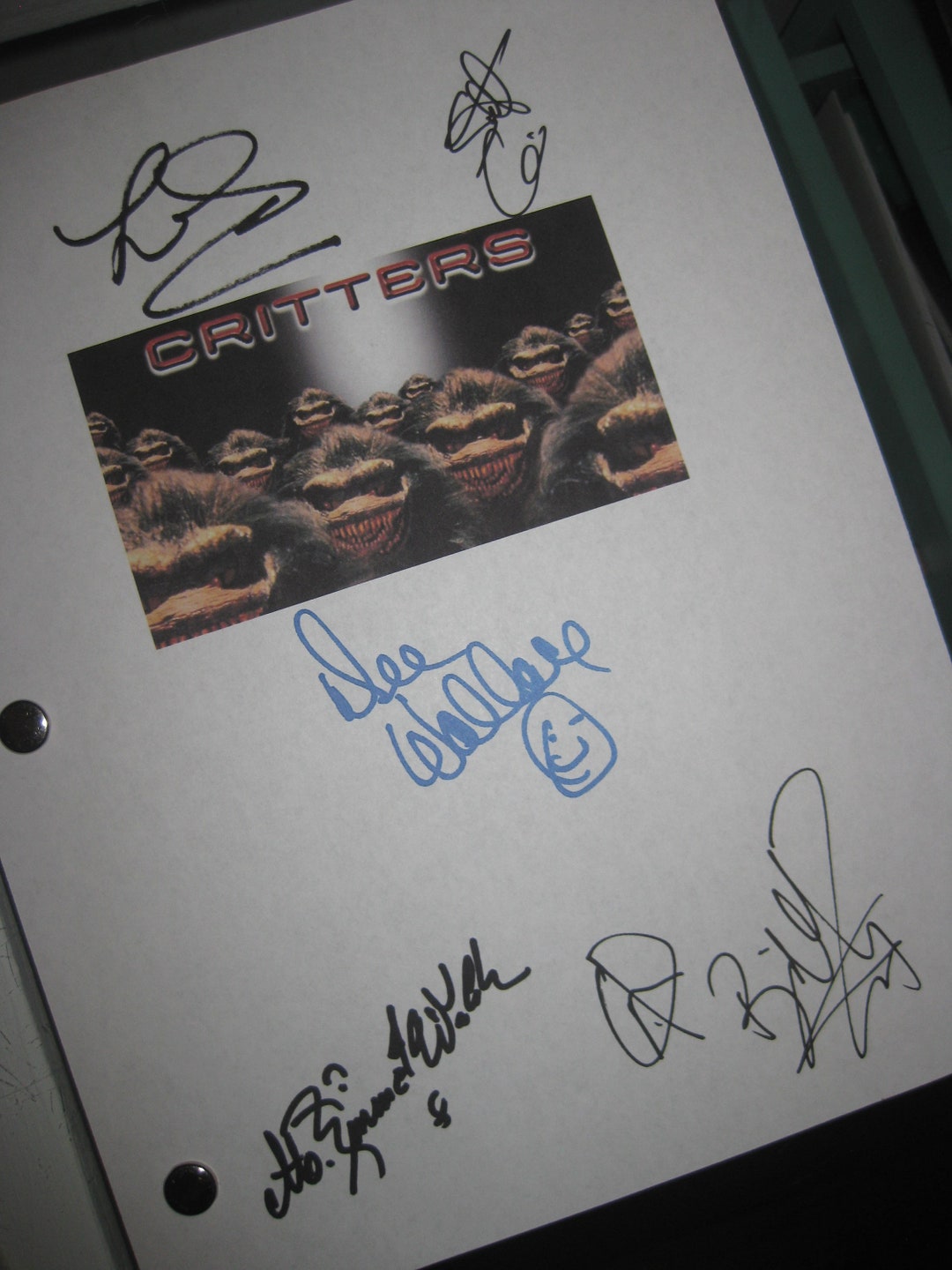 Critters 1986 Signed Movie Film Script Screenplay X5 Autograph Dee ...