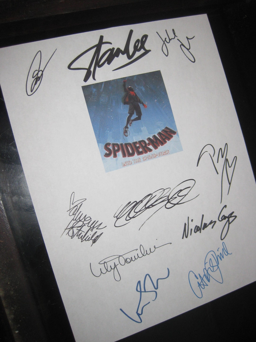 Spider-man Into the Spider-verse Signed Movie Film Script Screenplay ...