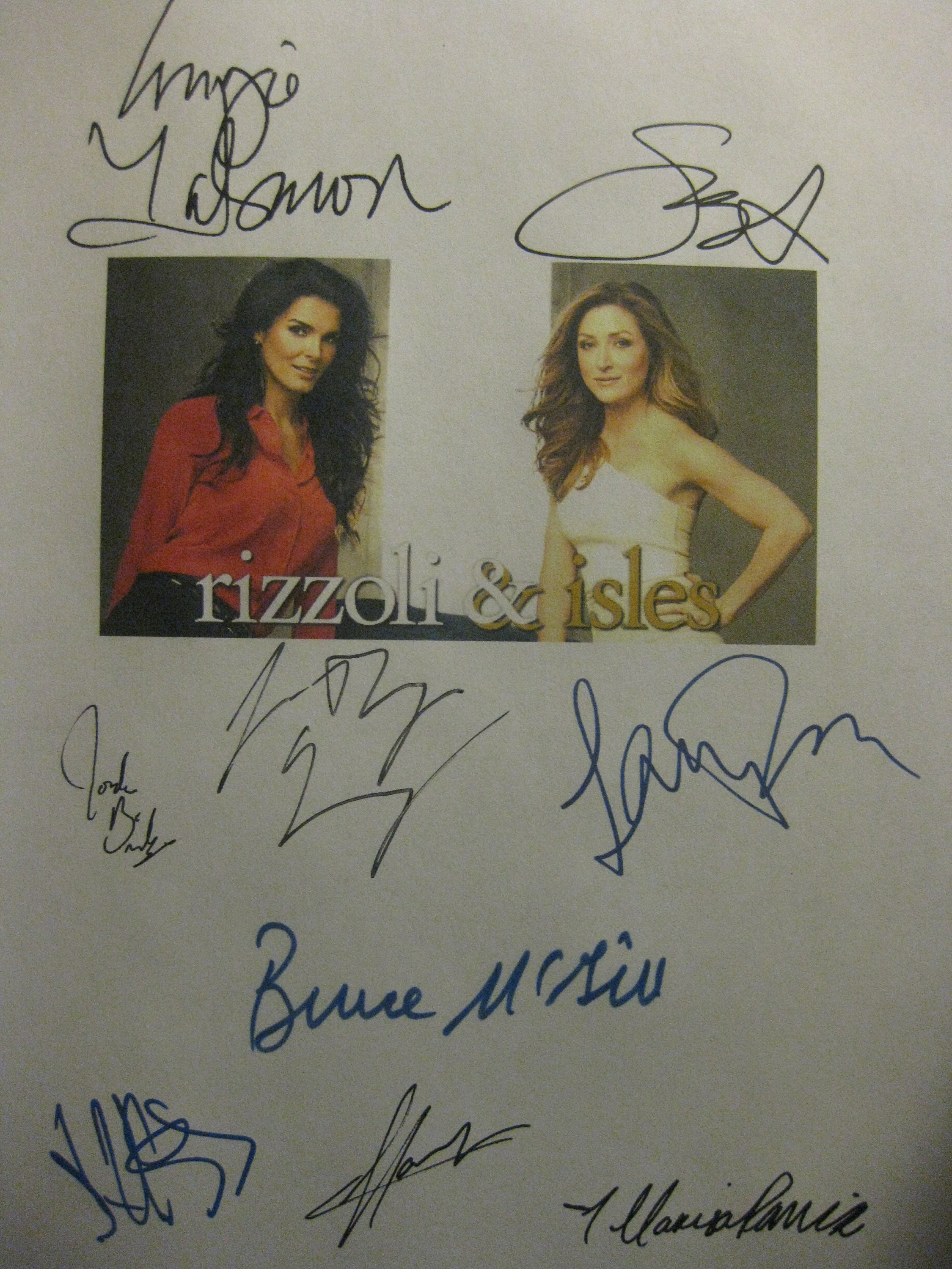 Rizzoli & and Isles Signed TV Pilot Script Screenplay X9 Autograph ...
