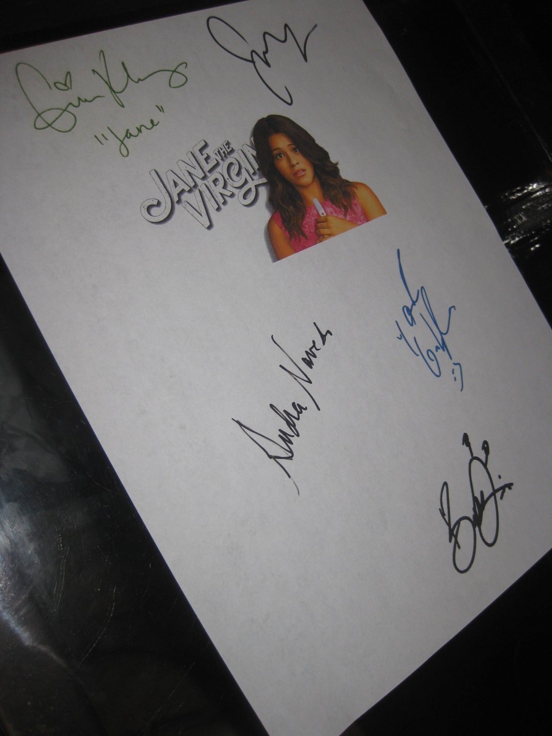 Jane the Virgin Signed TV Screenplay Script X5 Autograph Gina Rodriguez ...