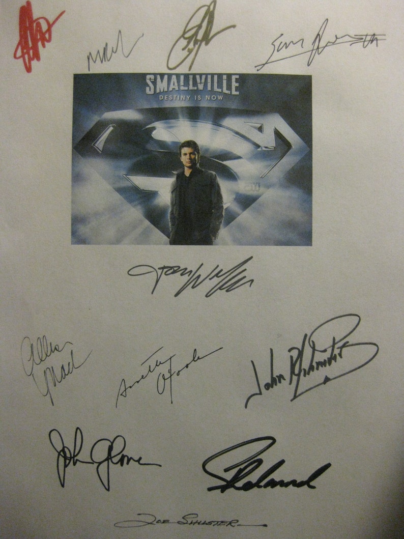 Smallville Signed TV Pilot Script Screenplay X11 Tom Welling John Schneider Kristin Kreuk ...